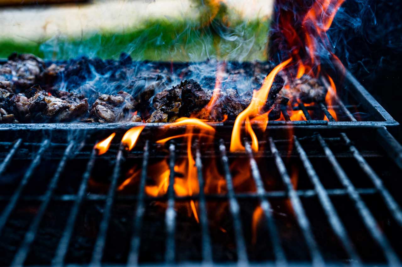Grilling vs. Smoking | Learn the Difference | FlavrQ