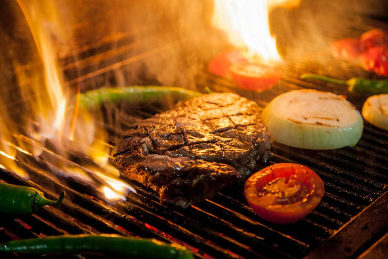 6 Tips & Techniques for Grilling the Perfect Steak | FlavrQ